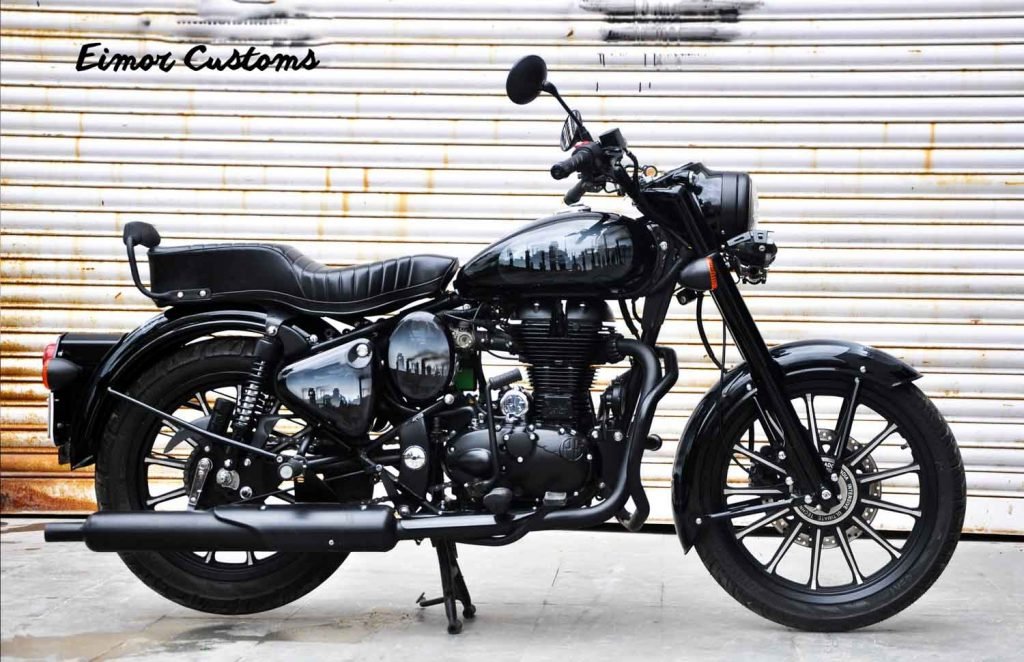 Here Is A Modified RE Classic 500 With A Unique Paint Scheme - Eduvast.com