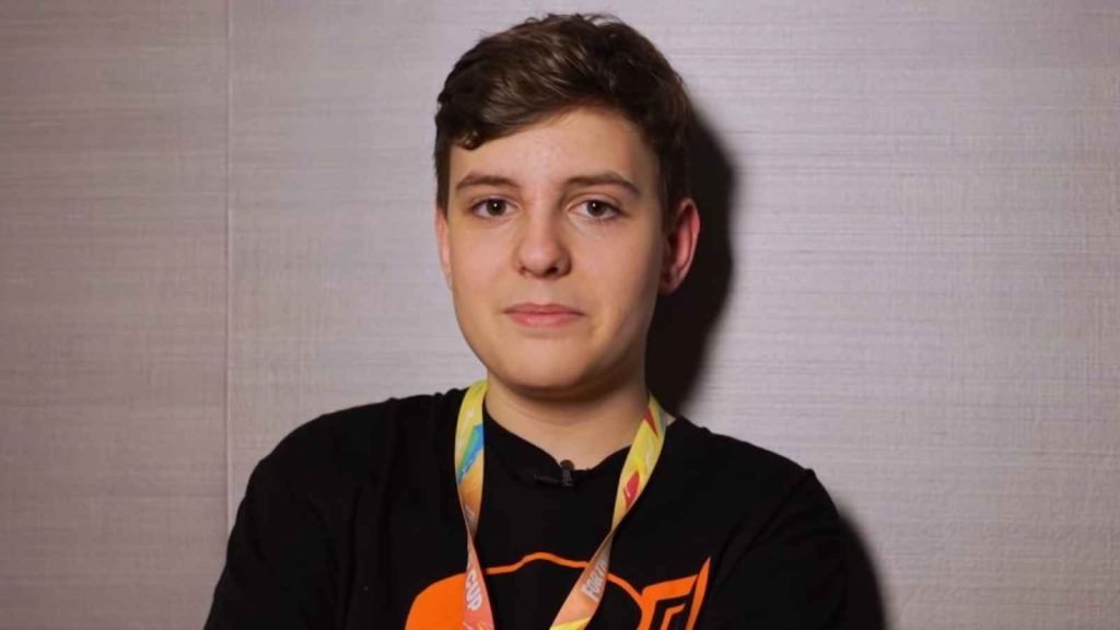 Clix Biography: Age, Bio, Birthday, Family, Net Worth - Eduvast.com