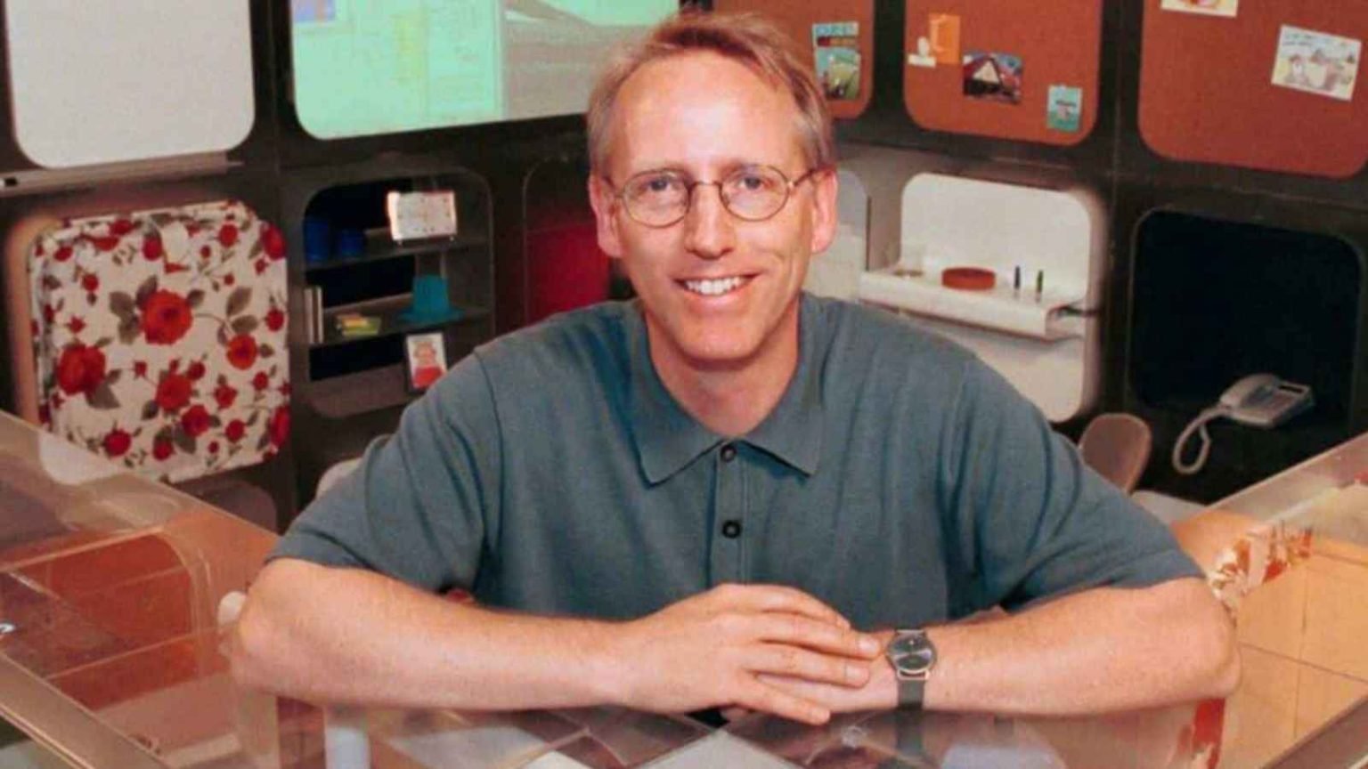 Scott Adams Biography: Early Life, Net Worth, Career and Dilbert ...