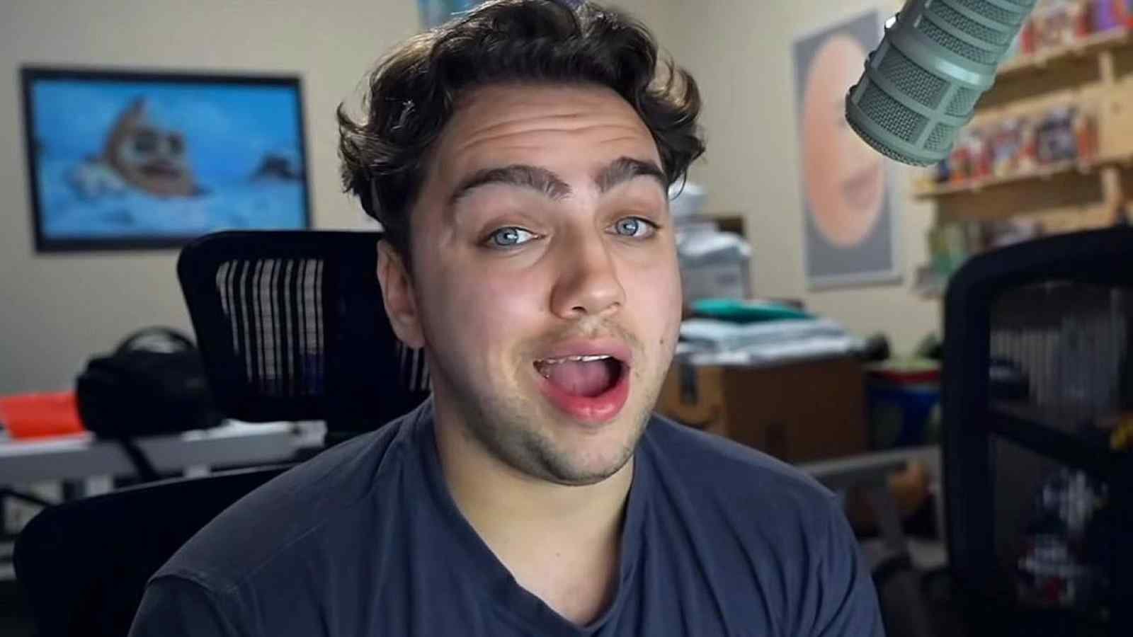 Mizkif Biography: Daughter, Wife, Age, Height, Net Worth - Eduvast.com