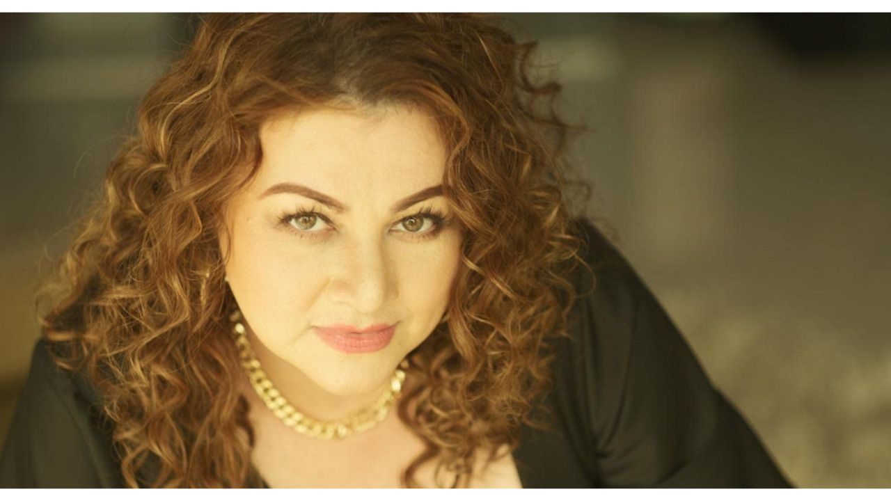 Rosanna Roces Biography: Age, Birthday, Relationship, Children ...