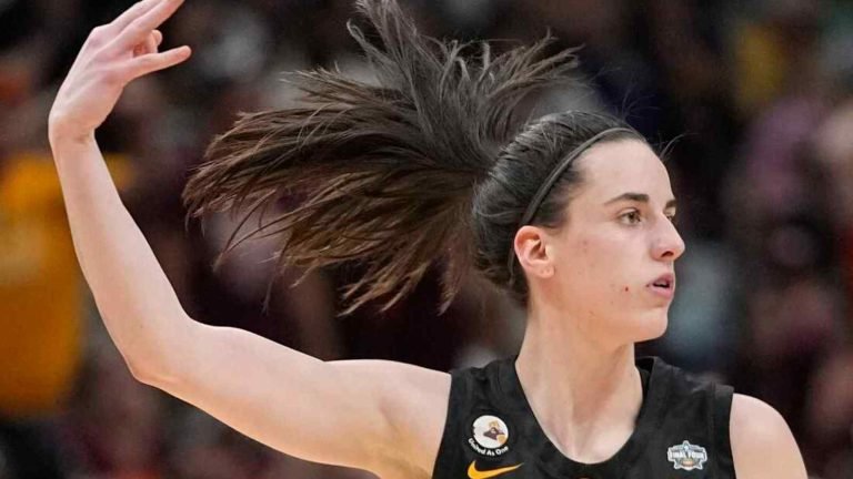 Caitlin Clark Biography: Age, Height, Career, Parents, Net Worth ...