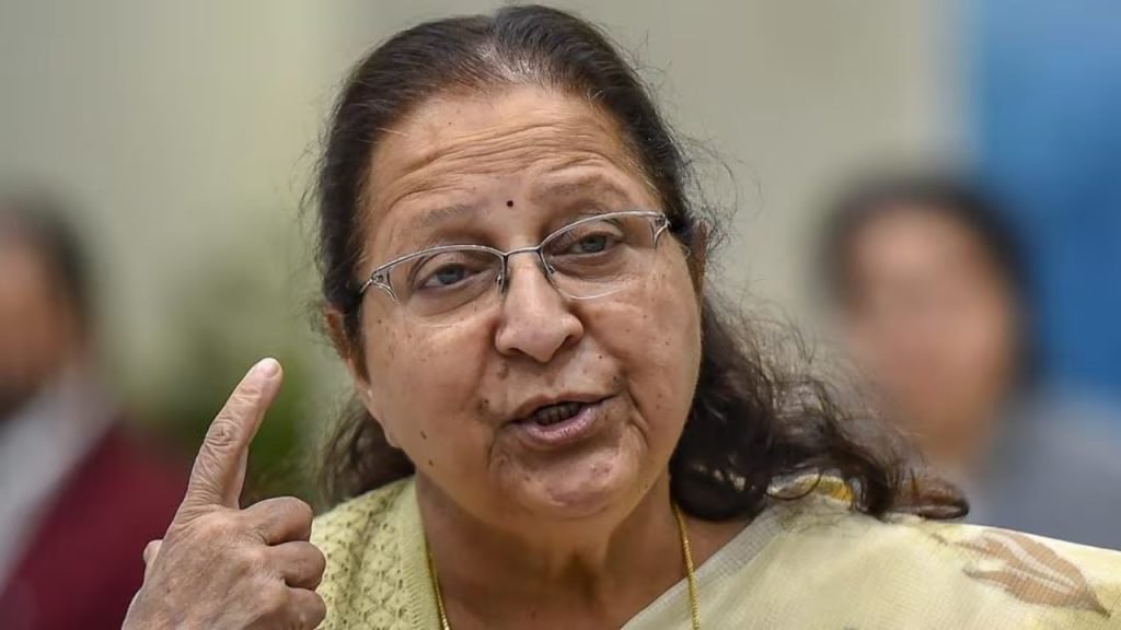 Sumitra Mahajan Biography: Age, Birthday, Early Life, Career, Awards ...