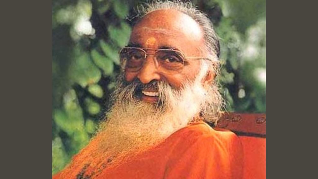 Chinmayananda Saraswati Biography: Birthday, Early life, Career, Death ...