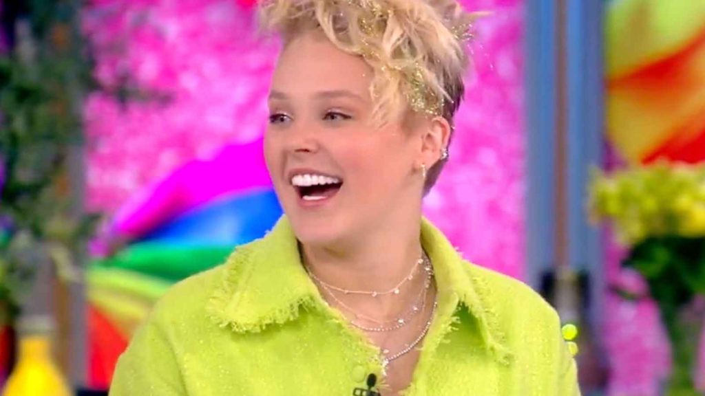 JoJo Siwa Biography: Age, Height, Birthday, Family, Net Worth - Eduvast.com