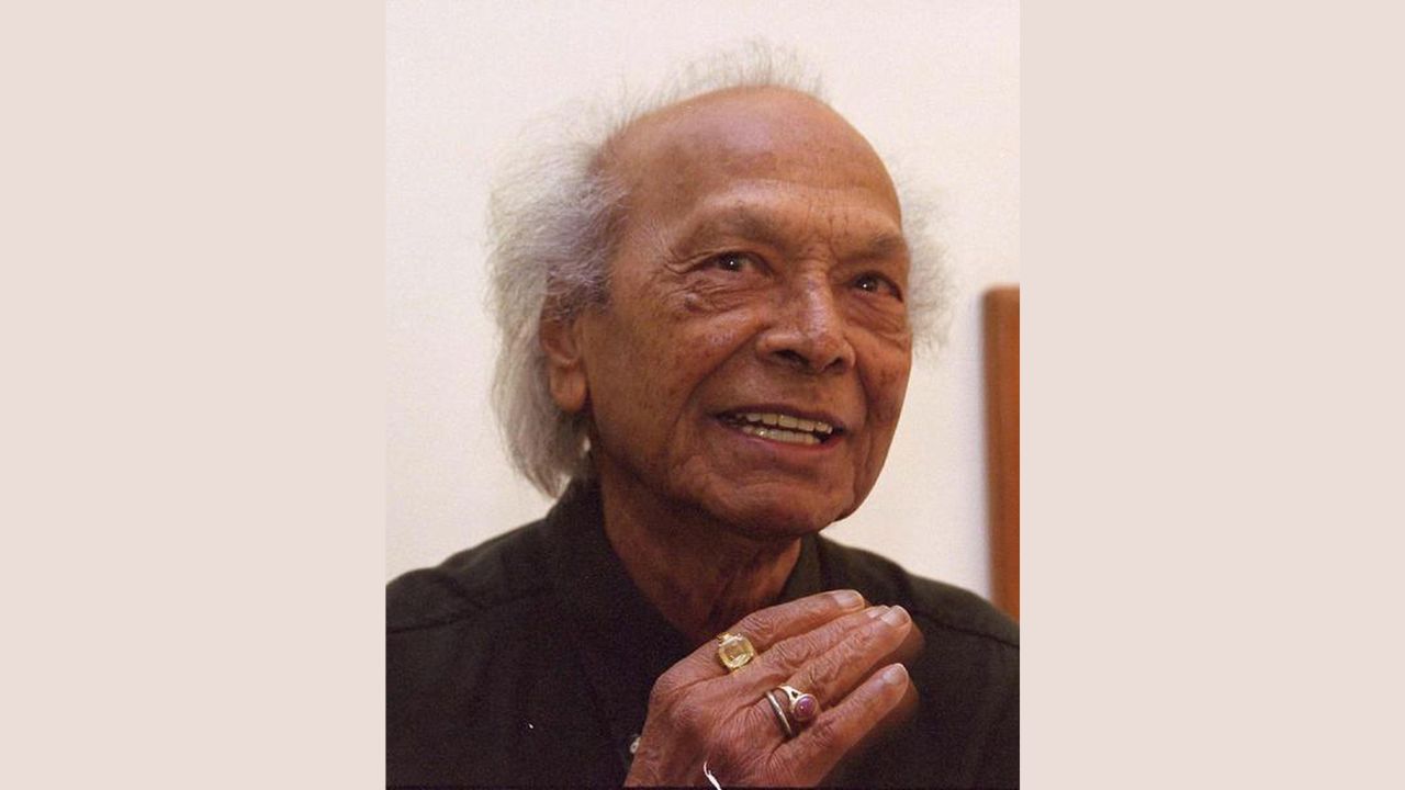 Naushad Biography: Birthday, Early Life, Education, Career, Personal ...