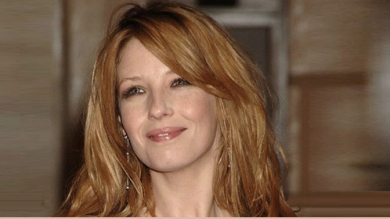 Kelly Reilly Biography: Age, birthday, Early Life, Career, Movies ...