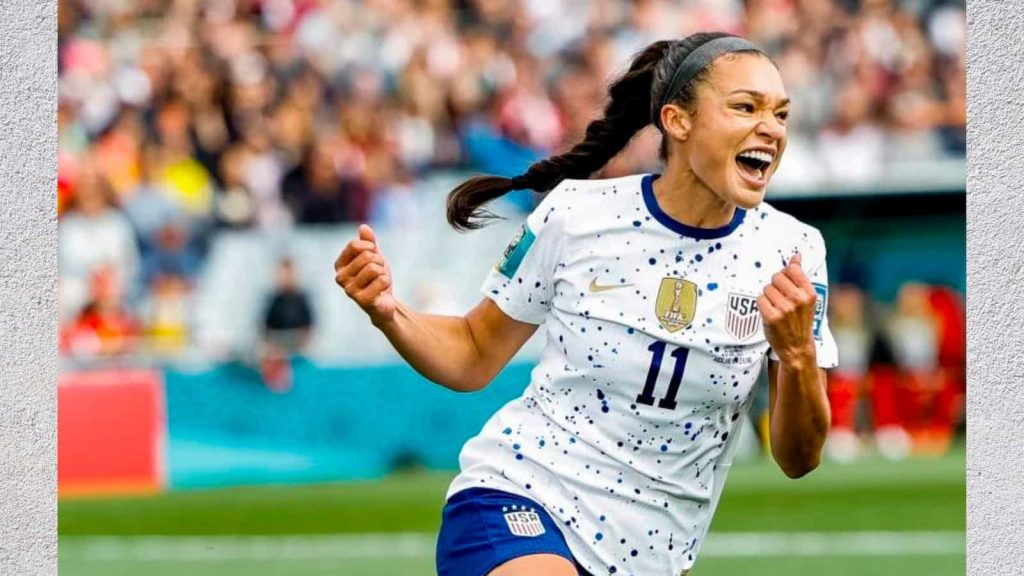 Sophia Smith Biography: Age, Height, Career, Family, Personal Life, Net ...