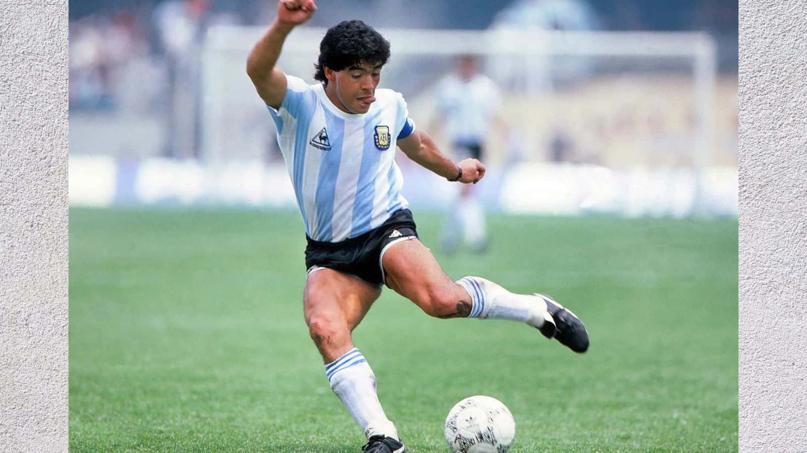 Diego Maradona Biography: Age, Height, Birthday, Family, Personal Life ...