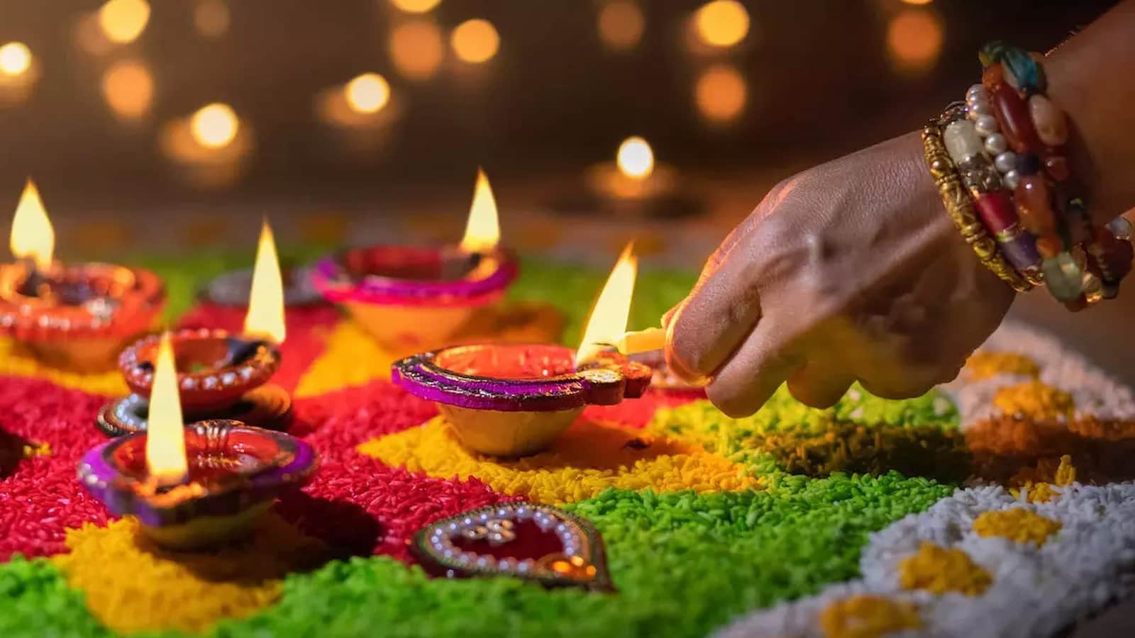 Deepavali 2023: Date, History, 5 Facts About Hinduism - Eduvast.com