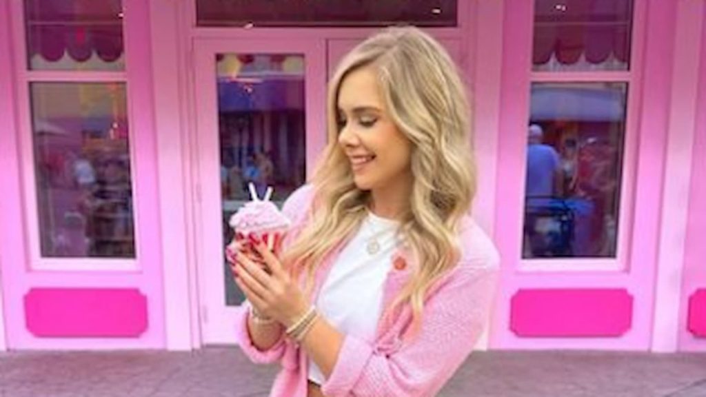 Mackenzie Turner Biography: Age, Height, Birthday, YouTube Career, Best ...